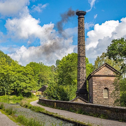 Blog | 6 scenic walks in the East Midlands to kick-start the New Year | EMR